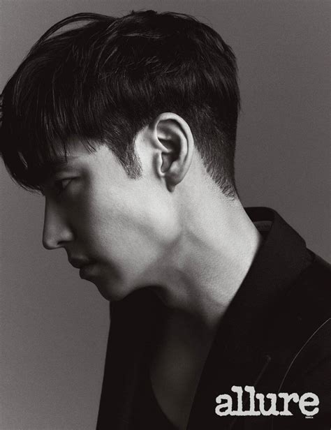 溢出屏幕的男性荷尔蒙！李帝勋最新杂志写真曝光 搜狐大视野 搜狐新闻