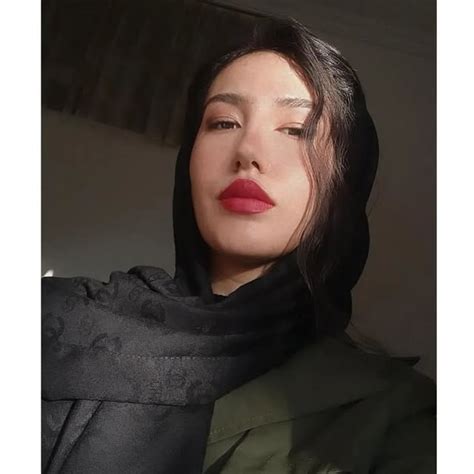 ‎شیوآمعمآر‎ Shivamostafavi0 • Threads Say More