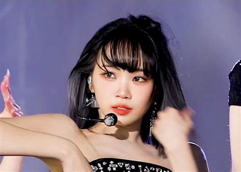 Kim Chae Won Wallpapers 4k Hd Kim Chae Won Backgrounds On Wallpaperbat