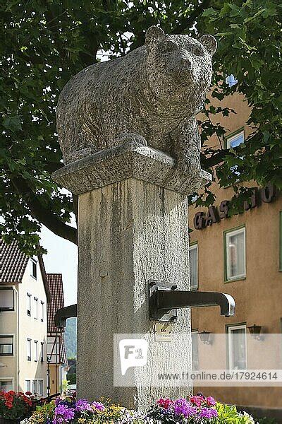 Bärenbrunnen Steinfigur Skulptur Plastik Hinten Ehemaliges Gasthaus Bären Eningen Unter