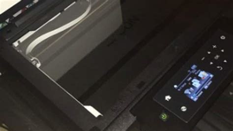 Teen Plays An Epic Printer Prank On Neighbour Gets A Free One The Next Day