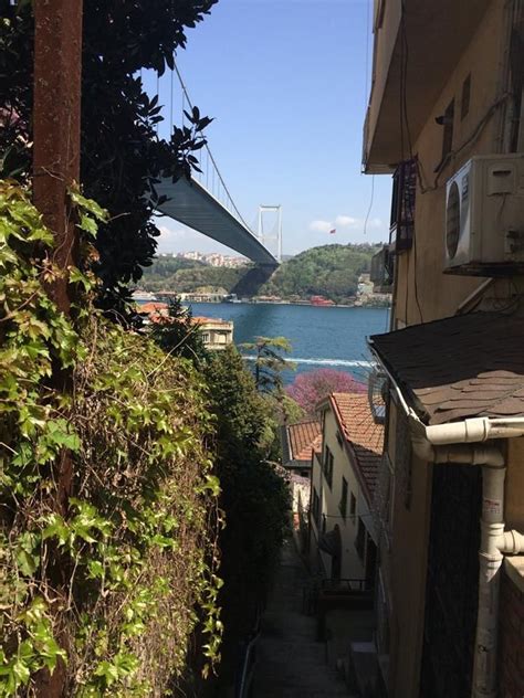 Hisarüstü Seyahat Rehberi Istanbul Seyahat