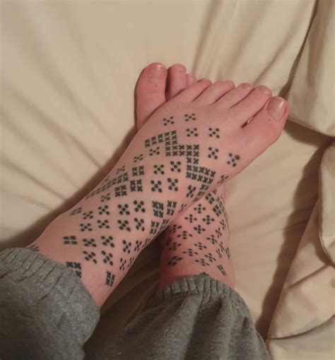 My Small Tattooed Feet Are Back 😘 Scrolller