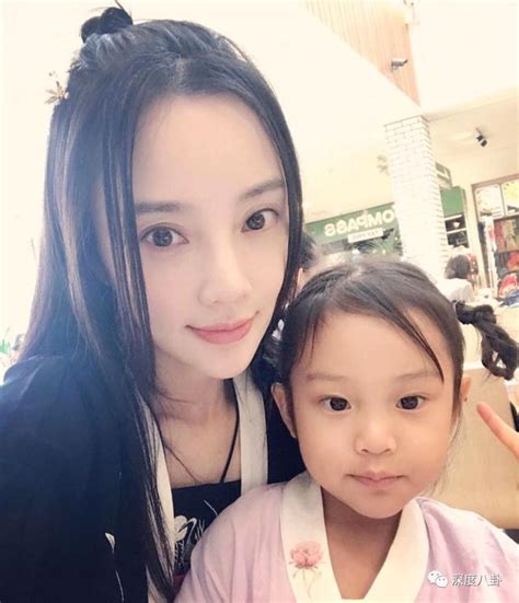 影后早成过去式，李小璐其实还有个女团梦？