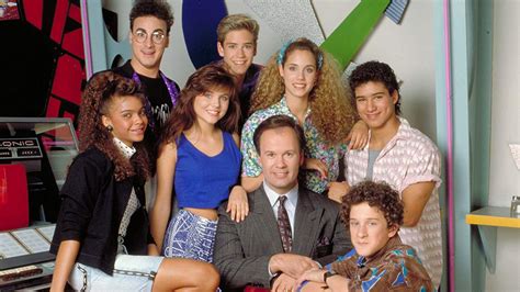 Saved By The Bell Reboot With Mario Lopez Elizabeth Berkley Is A Go