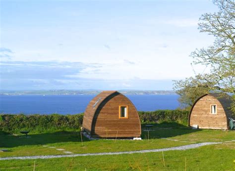 Bodrugan Barton Self Catering In Cornwall And Pool The Tourist Trail