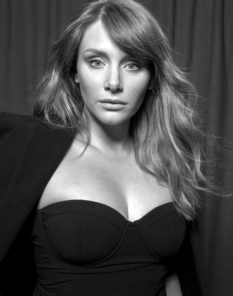 Bryce Dallas Howard Nude Pics And Scenes Scandal Planet