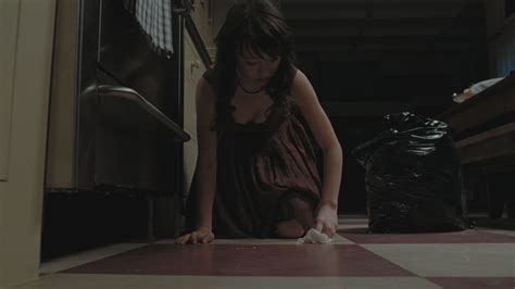 Naked Emily Browning In The Uninvited