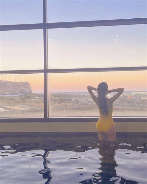 모델 반지희 촬스의 이슈와 유머