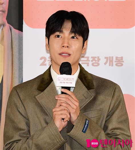 Ten포토이현우 저만의 솔직함을 넣고 싶었다 텐아시아