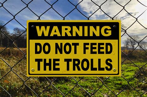 Imágenes De Troll Descarga Imágenes Gratuitas En Unsplash