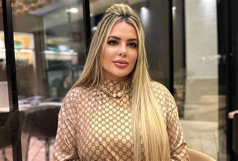 Denise Rocha Recebe Pix De 1 Centavo Com Pedido De Casamento