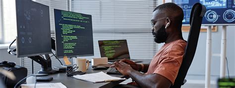 Top 10 Skills Data Analysts Need To Succeed