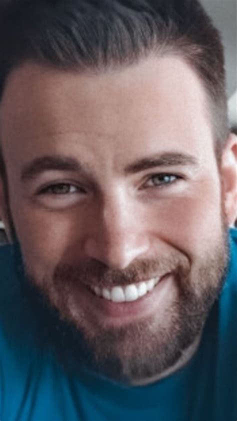 Pin By Andys Interests On Evans C Chris Evans Chris Cutie