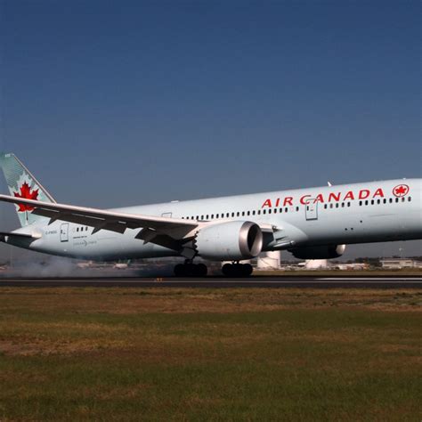 Issue 345 Flying Tiger Australian Aviation