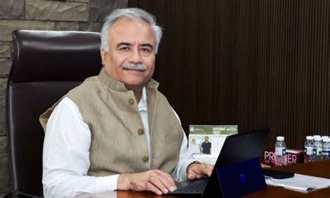 Prof Manoj Arora Takes Charge As V C Of Srm Ap