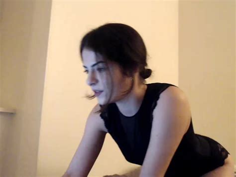 Mutinaea New French Camgirl