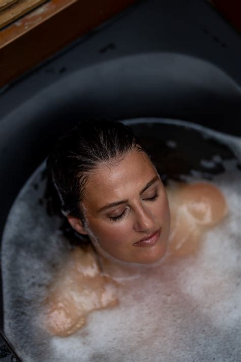 The Bold Introvert Daniëlle Van Dongen