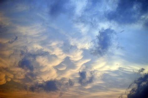 Premium Photo Beautiful Clouds In The Blue Sky At Sunset Nature Series