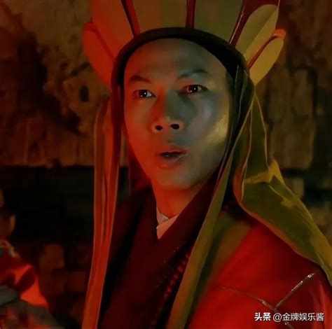 諂媚英女王一事不斷發酵！羅家英正式表態，不會做數典忘祖的事情 每日頭條