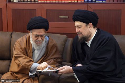 عکسی از تسلیت گویی جهانگیری، مرعشی، موسوی خوئینی ها و محسن هاشمی به سیدحسن خمینی خبرآنلاین