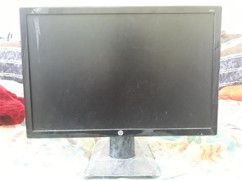 Monitor Hp Dan Aoc Computers And Tech Parts And Accessories Monitor Screens On Carousell