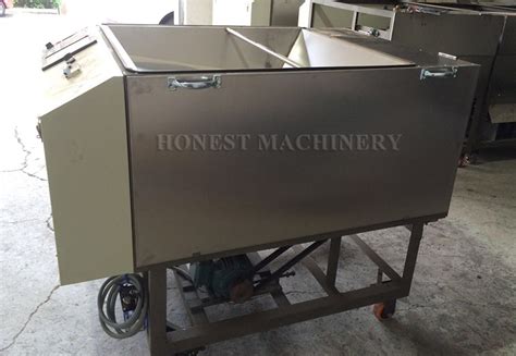 Low Price Macadamia Nut Cracker Machine Macadamia Nut Peeling Machine