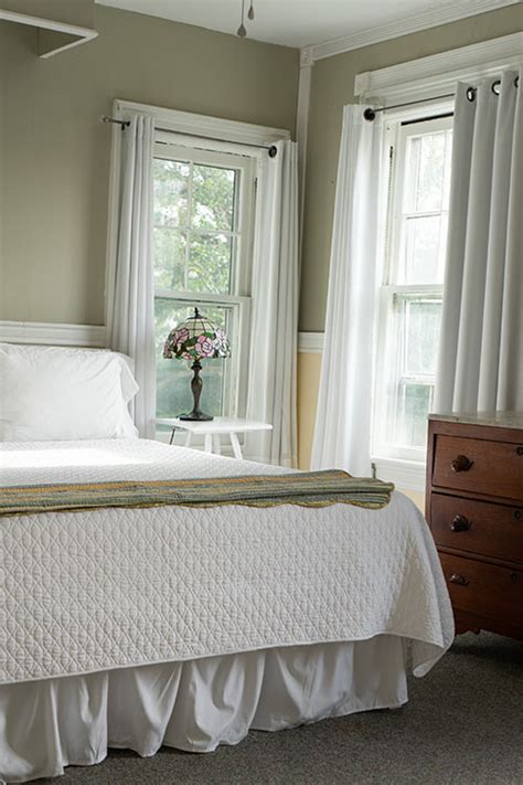Rooms And Suites At The Dormer House Bed And Breakfast