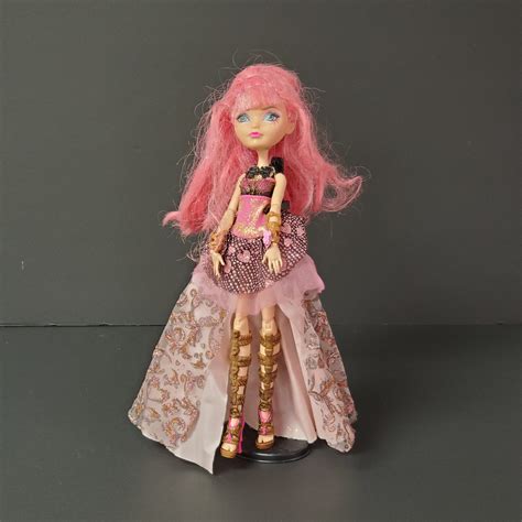 Ever After High Thronecoming Cupid