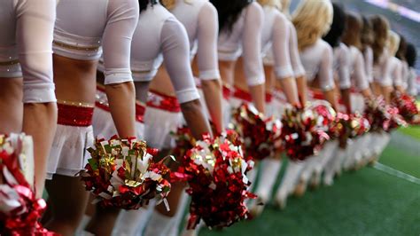 Former Chiefs Cheerleader Krystal Anderson 40 Dies Unexpectedly