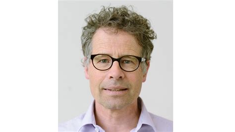 Nadja Brodmann Achtsamer Blick Auf Die Schweiz