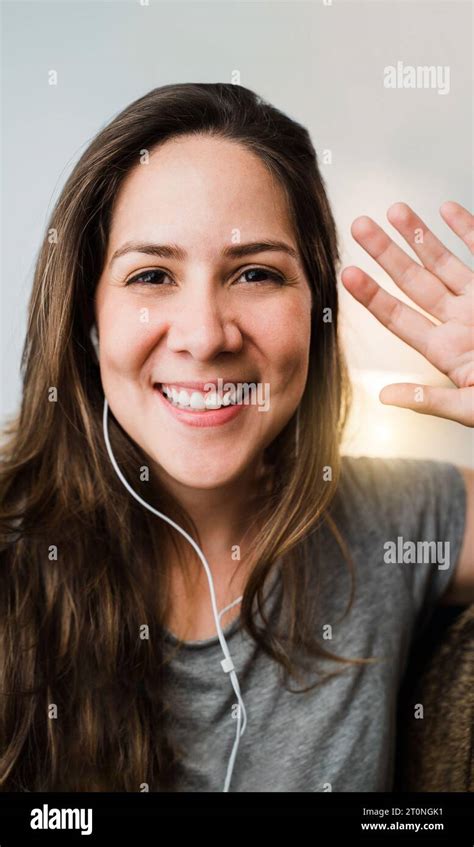 Girl Pov Female Hi Res Stock Photography And Images Alamy
