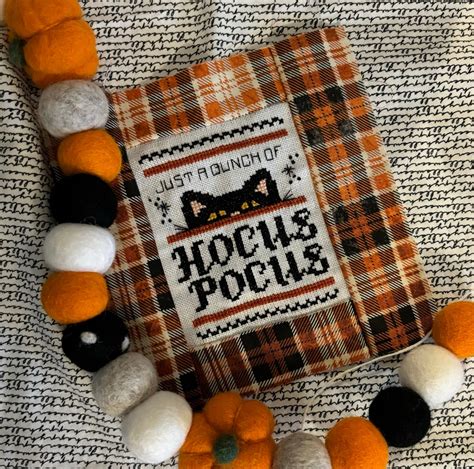 Pattern Hocus Pocus Cross Stitch Pattern Halloween Black Cat Etsy