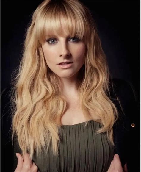 Melissa Rauch Irtr Scrolller