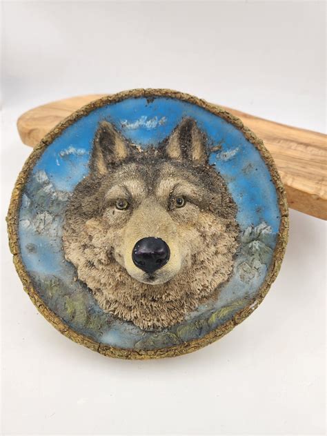 Vintage Collectible Display Plate 3d The Gray Rock Collection