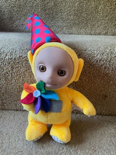 Teletubbies Talking Party Laa Laa Plush Toy Excellent Ebay