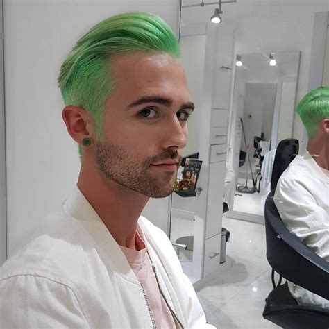 Pin De Brandyn Deal En Mens Cuts Peinados Comentarios