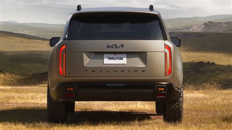 The 2027 Kia Telluride Looks Even Posher And Keeps The Amber Daytime