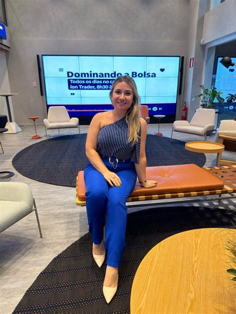 Juli Micaele Cea Paap No Linkedin Investment Center 💙 Agregando Valor Ao Cliente Sempre