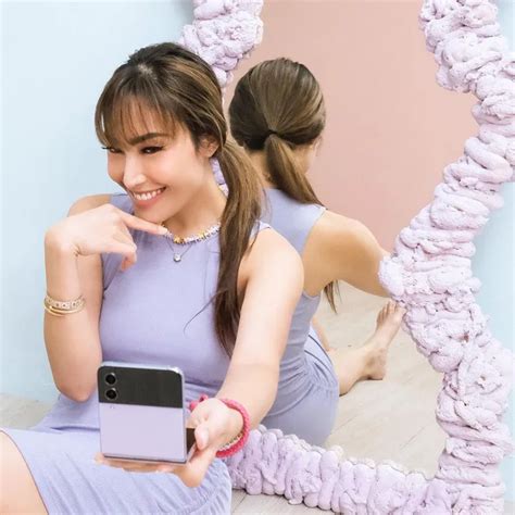 Ayu Dewi Pamer Kemesraan Dengan Regi Datau Di Tengah Isu Perselingkuhan