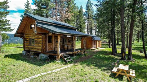 Montana Off Grid Log Cabin For Sale On 40 Acres 500000 Country Life