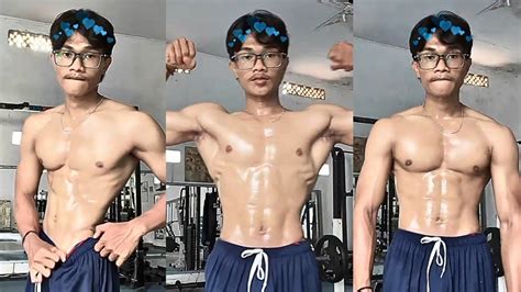 Cowok Ganteng Sixpack Flexing After Gym Youtube