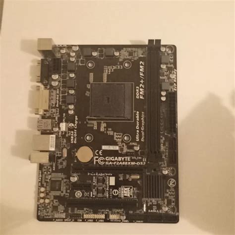 Gigabyte Ga F2a88xm Ds2 Socket Fm2 Matx Motherboard £14 00 Picclick Uk
