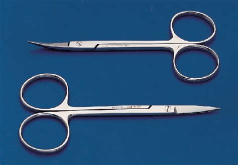 Dissecting Scissors