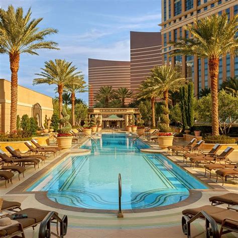 𝗧𝗛𝗘 𝟭𝟬 𝗕𝗘𝗦𝗧 Hotels In Las Vegas Of 2026 With Prices
