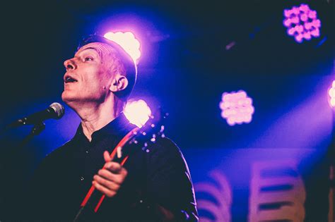 Bobo Knežević I Roza Nindže U Tvornici Kulture Plodan Parodijski Rad