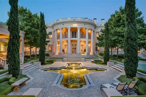 White House Look Alike In Dallas Hits The Market