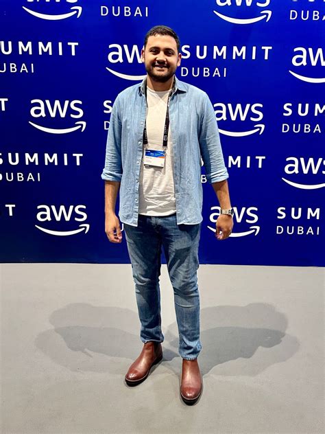 Omar Akl On Linkedin Awssummit Dubai Genai Aiml Dataanalytics