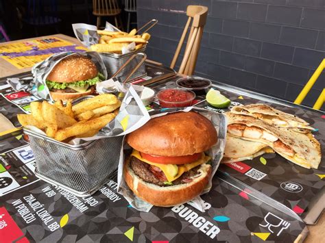 Bobby Burger Pełne Brzuchy