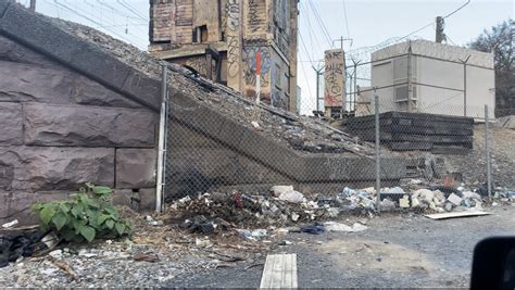 Too Much Garbage Get Rid Of It